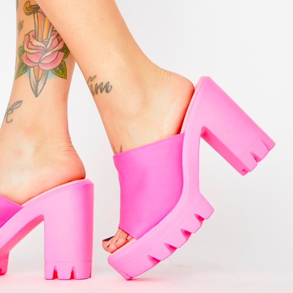 Shoes | Neon Pink Platform Sandal | Poshmark